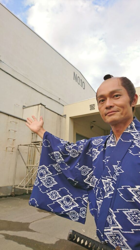 Tour the Studio Park Tour and the Set of “Come Come Everybody” | TOEI ...